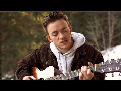 Suriel Hess - Echo (Acoustic) Outdoor Performance