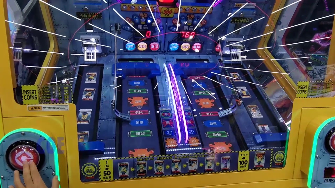 Despicable Me Jelly Lab Coin Roll Down Arcade Game machine - YouTube