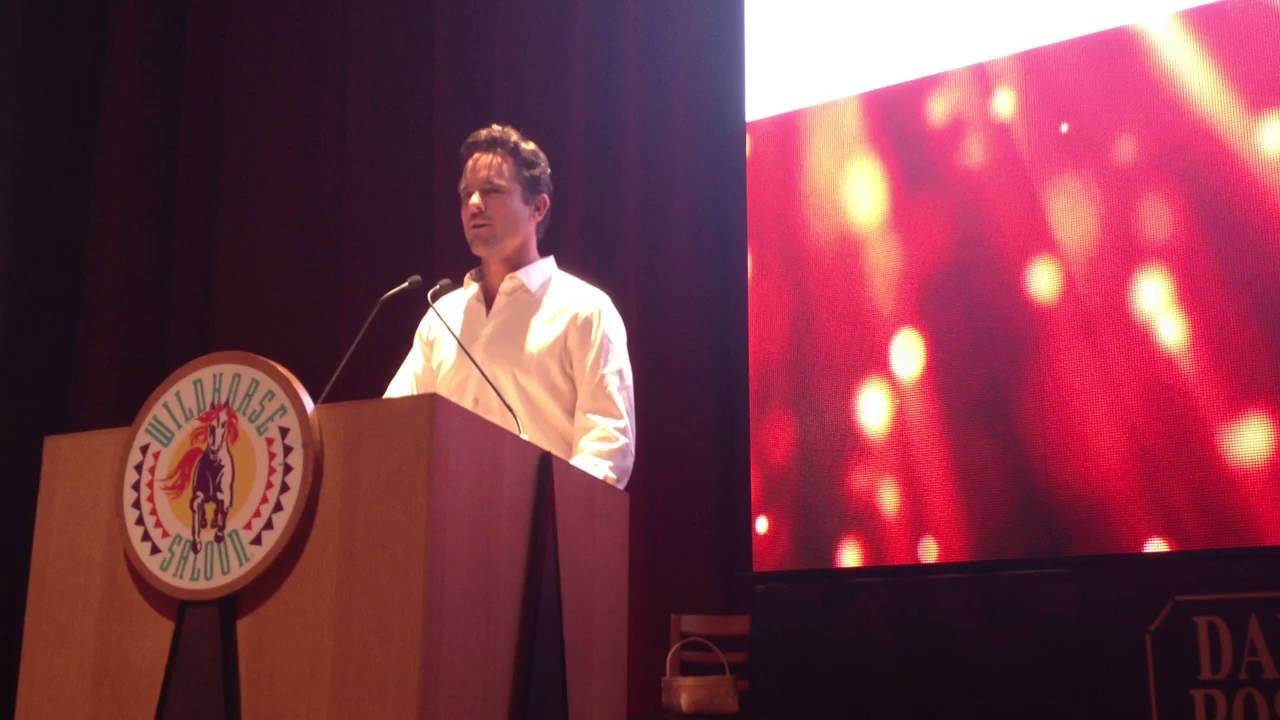 'Nashville' star Charles Esten recounts daughter's leukemia fight - YouTube