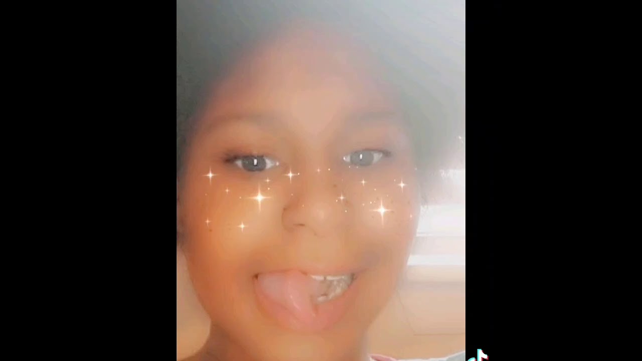 I look cute - YouTube