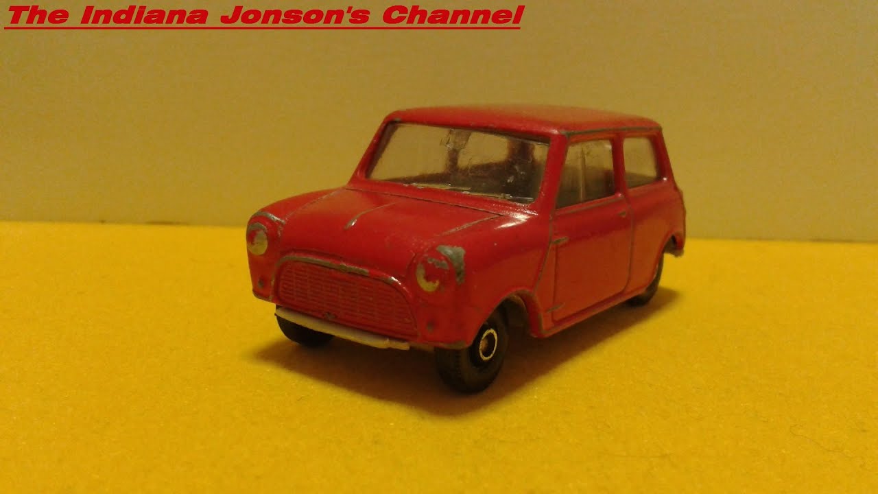 BMC Mini (1959) [Corgi made in Great Britain 1/64] - YouTube