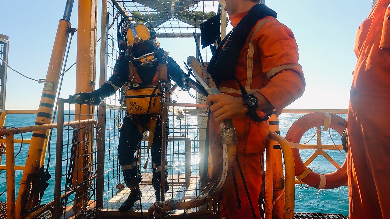 36” Riser Clamp installation in the Persian Gulf - YouTube