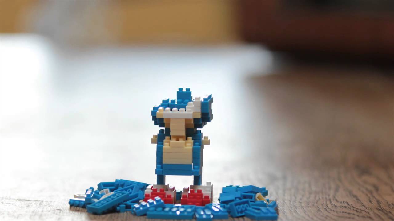 SONIC THE HEDGEHOG™ PIXEL BRICKS® - YouTube