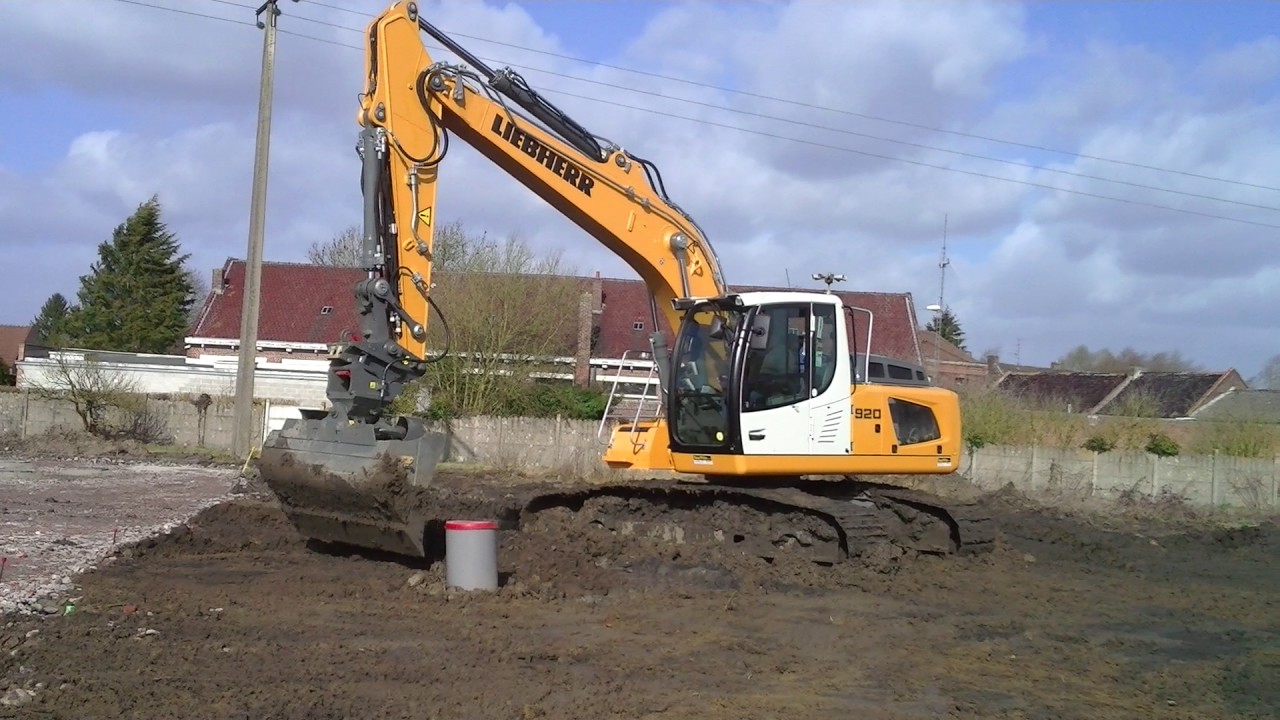 liebherr R920#5 - YouTube