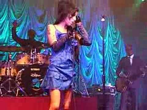 Amy Winehouse, Zalon Thompson & Ade Omotayo - 'Doo Whop' (That Thing ...