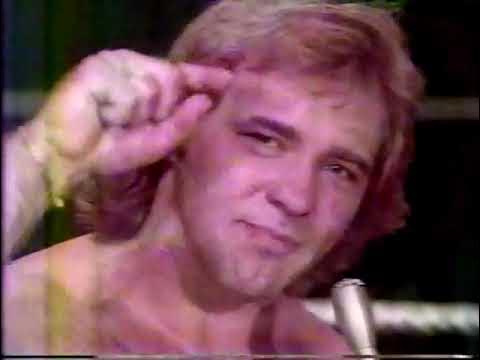 Capital Center Interviews - Lou Albano - Samoans - Bruno Sammartino - Larry Zbyszko - YouTube