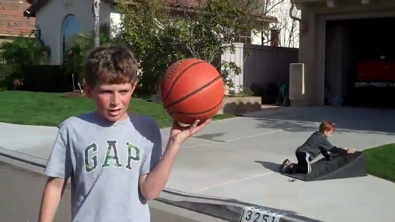 Dude Perfect Jr. BEST SHOTS EVER - YouTube