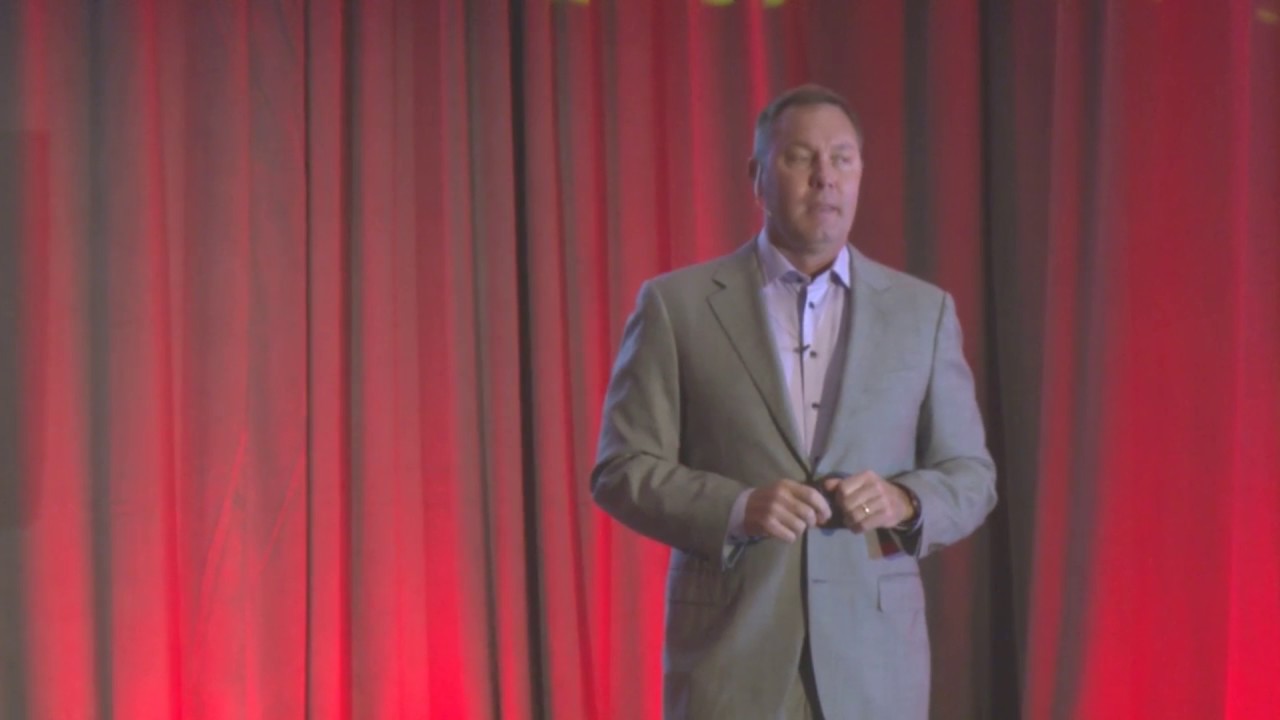 Michael Whan Addresses Volunteers of America - YouTube