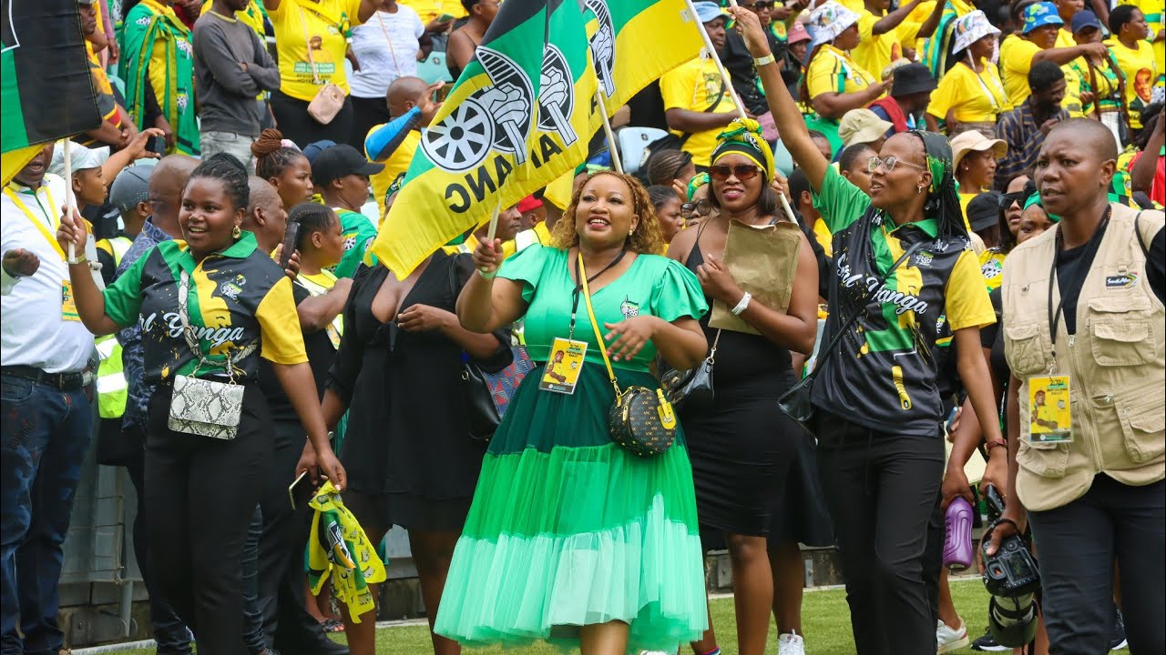 Moses Mabhida is fully packed with ANC Supporters, The crowd cheered ...