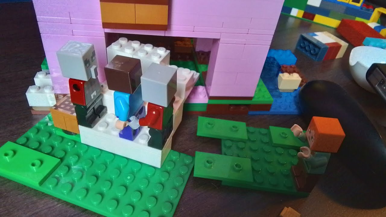 pilligers ceme to the pig house with minecraft Legos - YouTube