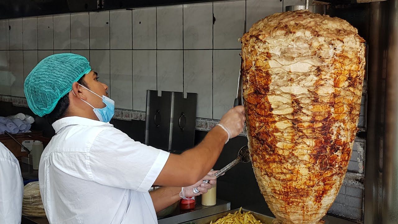 Amazing Chicken Shawarma Jeddah - YouTube