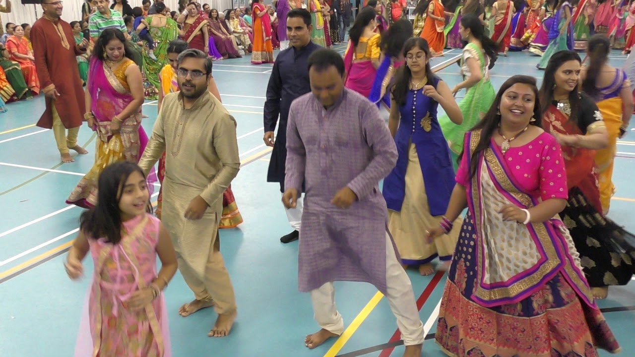 12-Aatham Garba 2019 @ Apple Tree Centre Crawley UK - YouTube