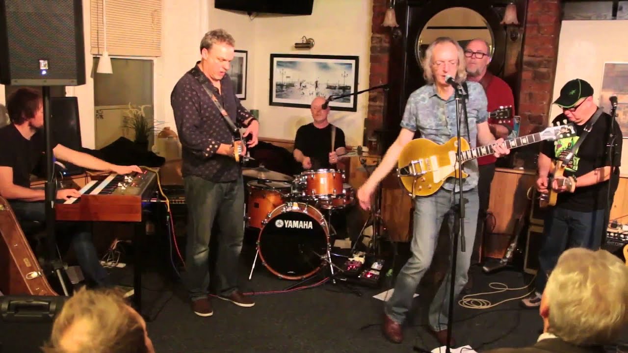 FIREPROOF PETSHOP - THE THRILL IS GONE @ THE BROOK, RAMSBOTTOM - YouTube
