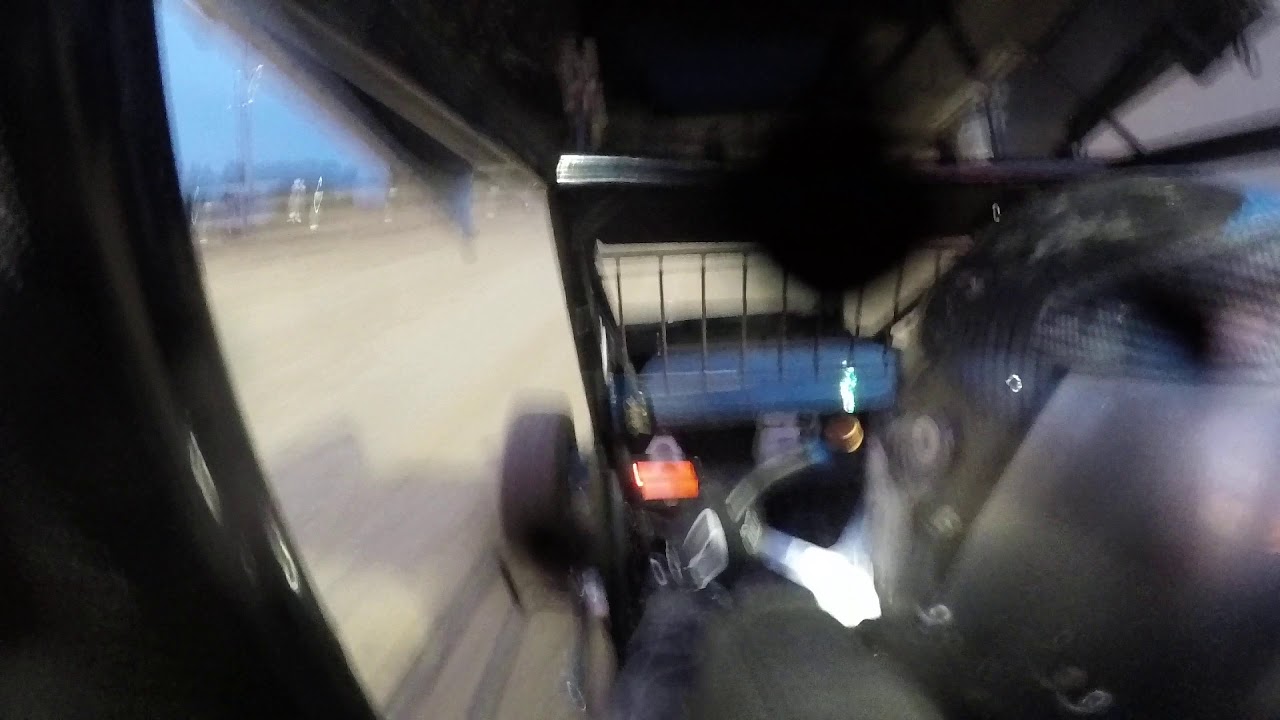 merritt 8-31 heat race 1 brendon cascadden lightning sprint - YouTube