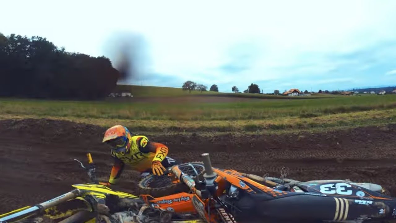 Absolute Carnage at a D Class Race! Laersu137 Racevlog - YouTube