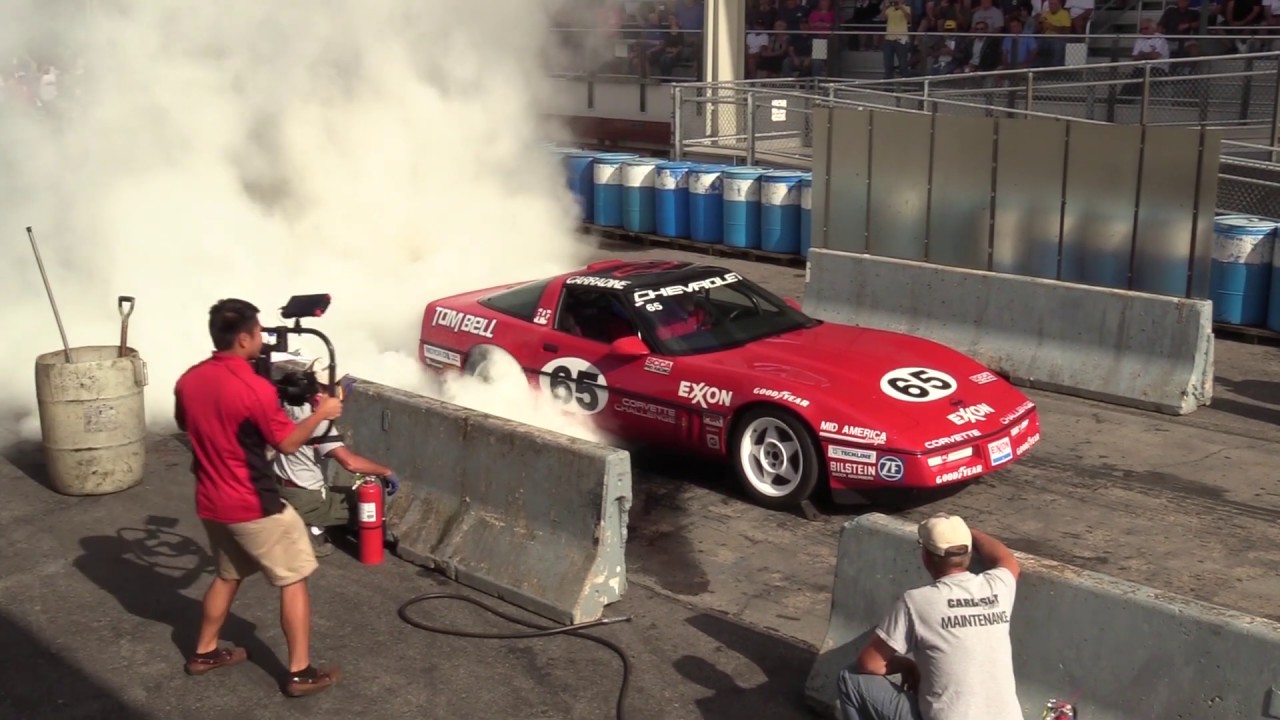 Lance Miller's Burnout in a Corvette Challenge Race Car - YouTube