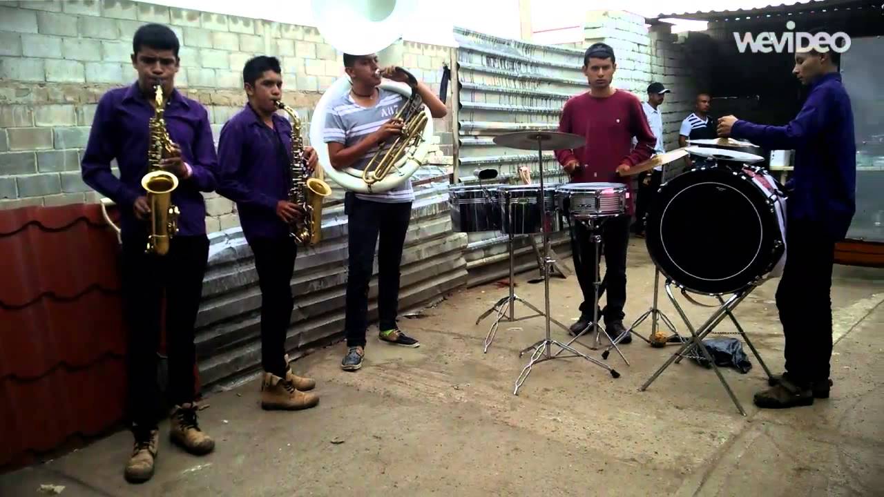 Tamborazo los Consentidos del Zacaton Mi ranchito - YouTube