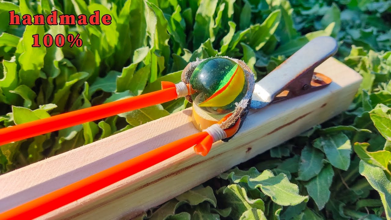 How to make a amazing handmade Slingshot - YouTube