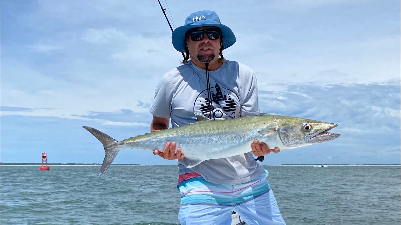 Capt Kevin puts Jesse on the fish! - YouTube