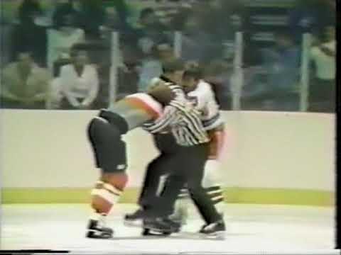 Glen Cochrane Vs Ed Hospodar 09.26.80 - YouTube
