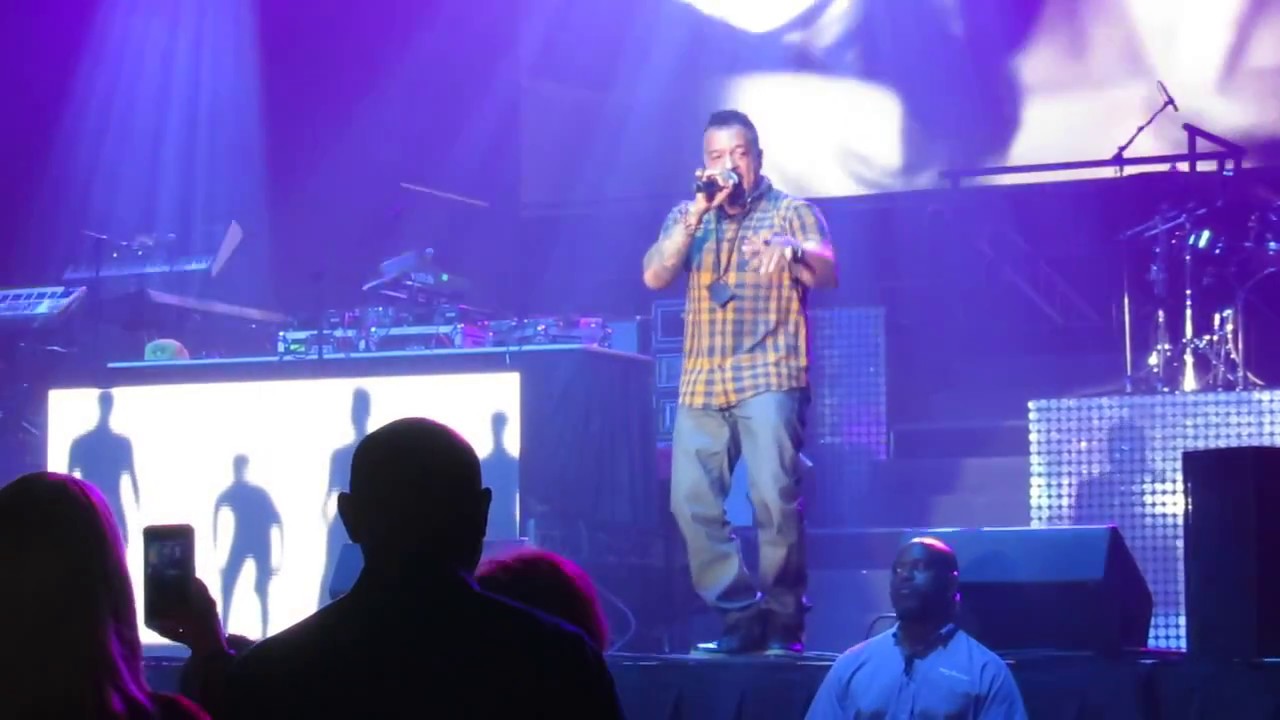 Freedom Williams of C+C Music Factory Performing - I Love the 90s ...