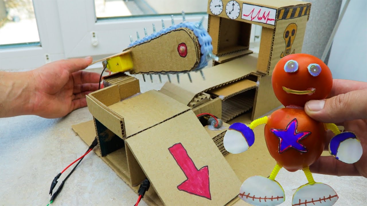 DIY Buddy VS Buzzsaw | Kick The Buddy - YouTube