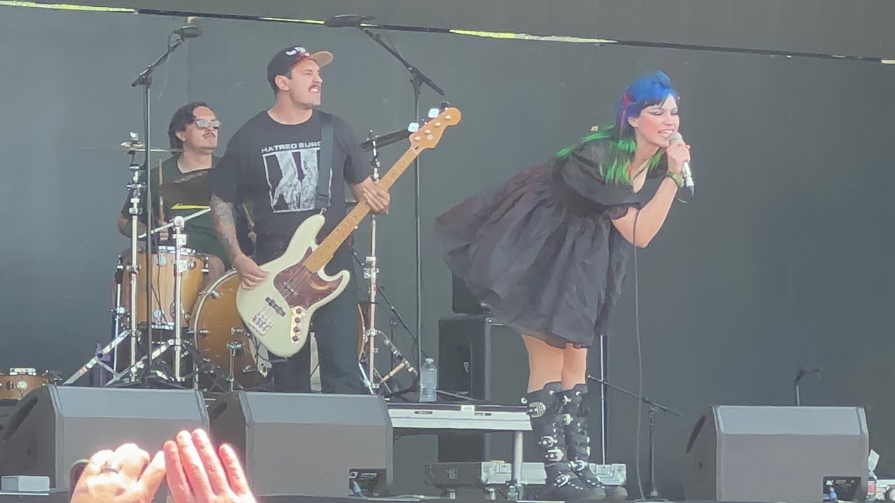 SCOWL (Full Set) LIVE @ No Values 6/8/24 - YouTube