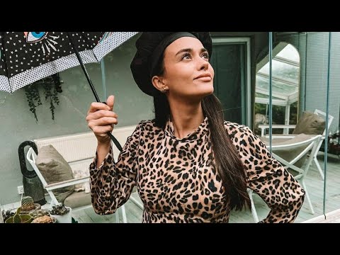 HANDE SORAL'DAN HAMİLELİK POZU ..