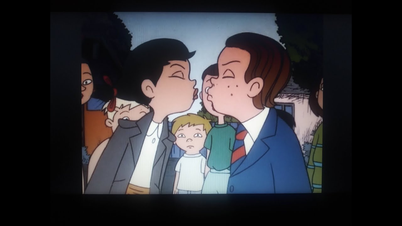 T.J. & Spinelli's First Kiss! - YouTube