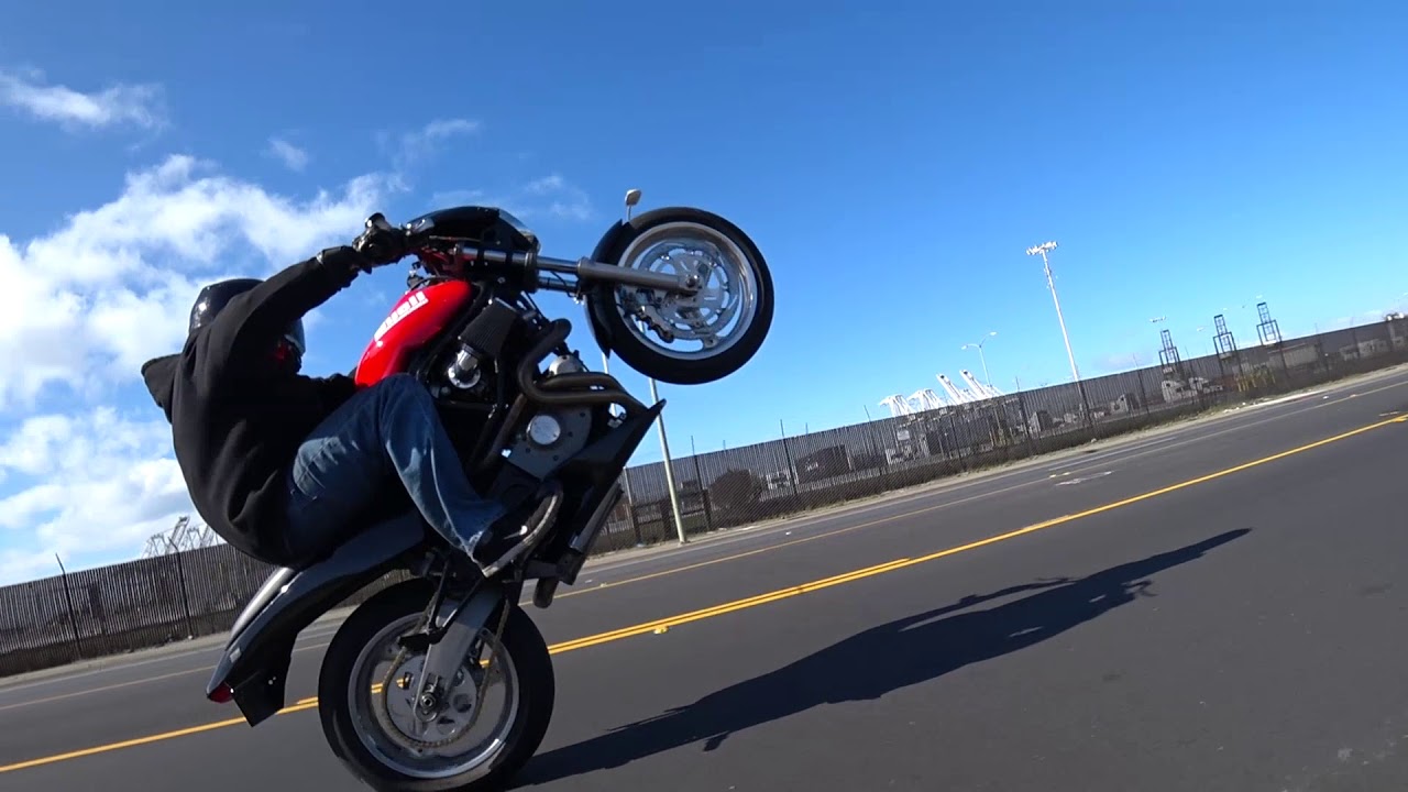 Buell M2 Cyclone Wheelies on Closed Private Road - YouTube