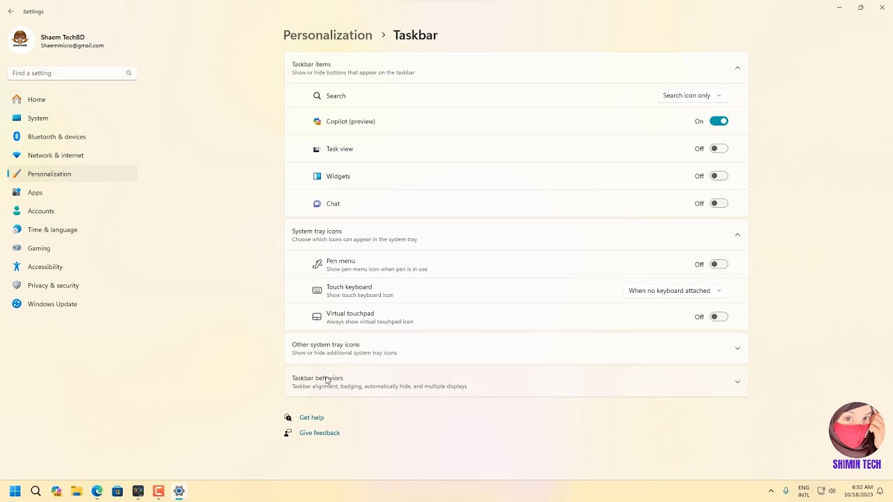 How to Hide Task View Button in Windows 11 - YouTube