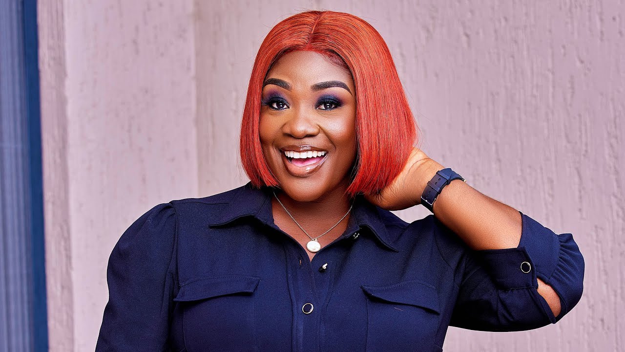 See What Happens Behind The Scenes in Emelia Brobbey's Studios - Start ...