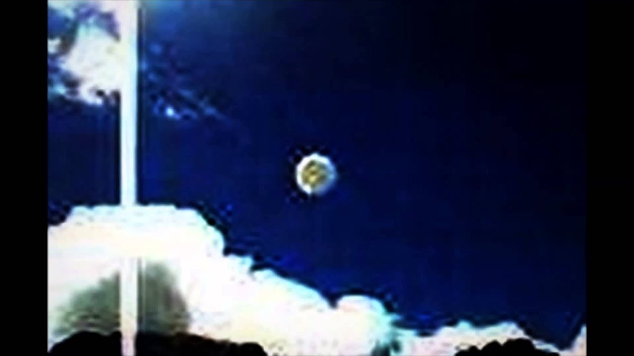 Strange Planetary Object Near Sun - February 12, 2014 - YouTube