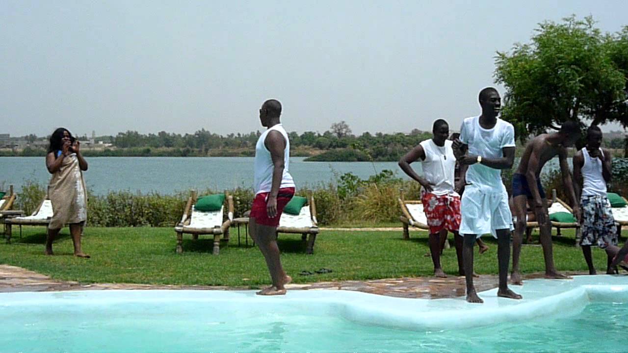 Beach Party au Badalodge - Bamako - Mali 2/2 - YouTube