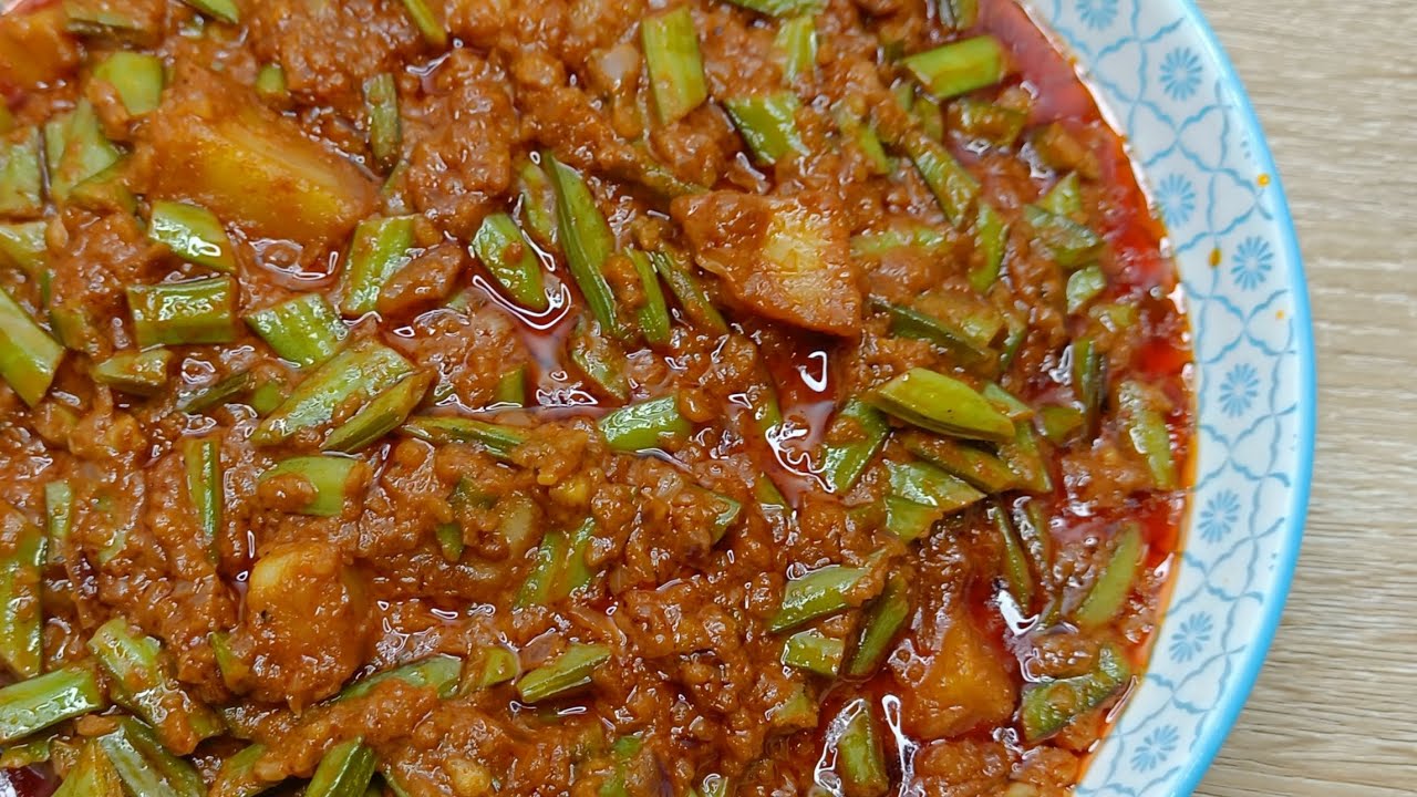 Restaurant Style Cluster Bean Curry | Dhaba Style Gawar Bean Sabzi ...