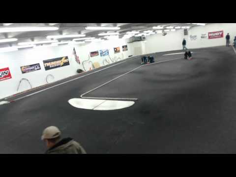 Thunder RC Hyperdrive BRL 2013 oval mains - YouTube