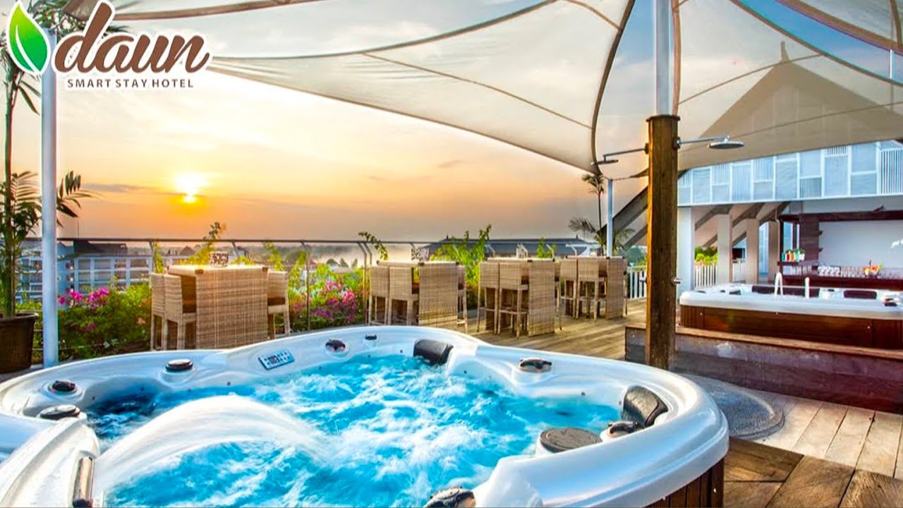 DAUN BALI SEMINYAK HOTEL - YouTube