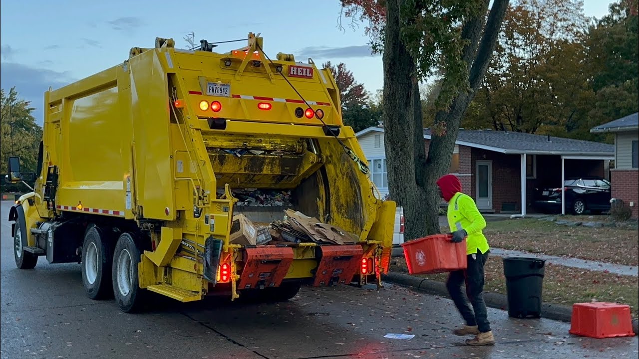 Brand New Yellow Priority Kenworth Heil5000 Rear Loader Garbage Truck ...