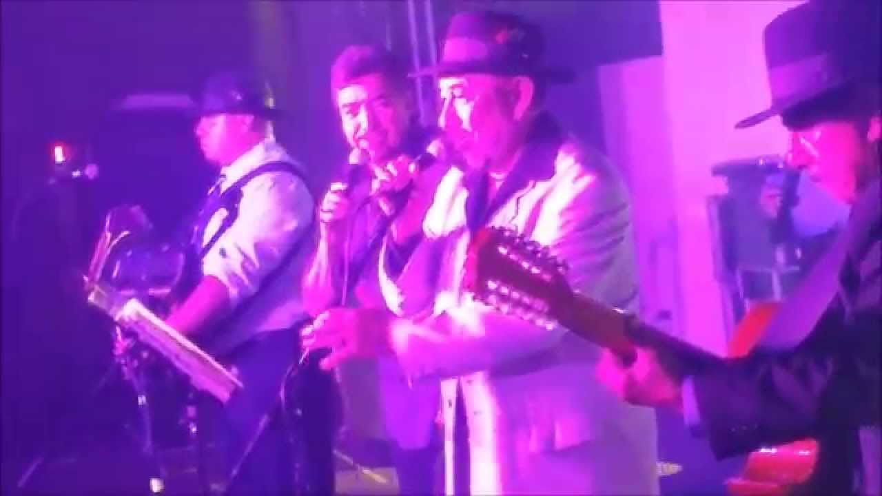 Bernardo w David DeAnda "Que Te A Dado Esa Mujer" LIVE - YouTube