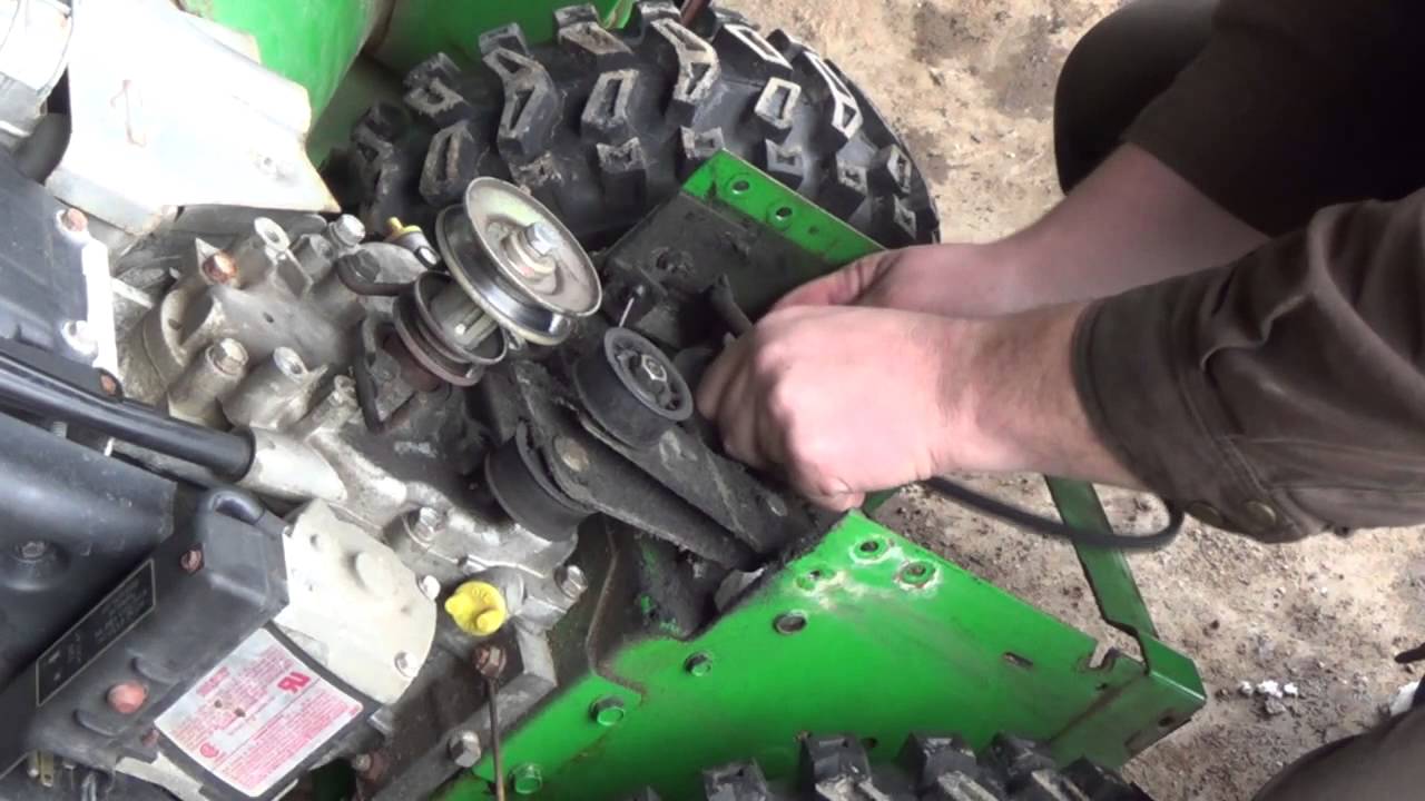 Working some on the Frontier snow blower - YouTube