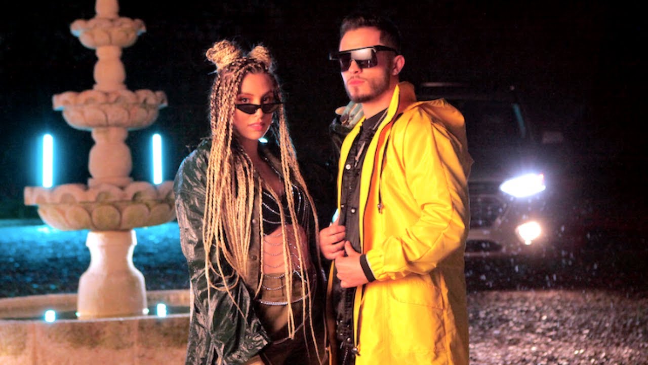 Luisa Rey ft. Manu Medina - MALA (Official Video) - YouTube