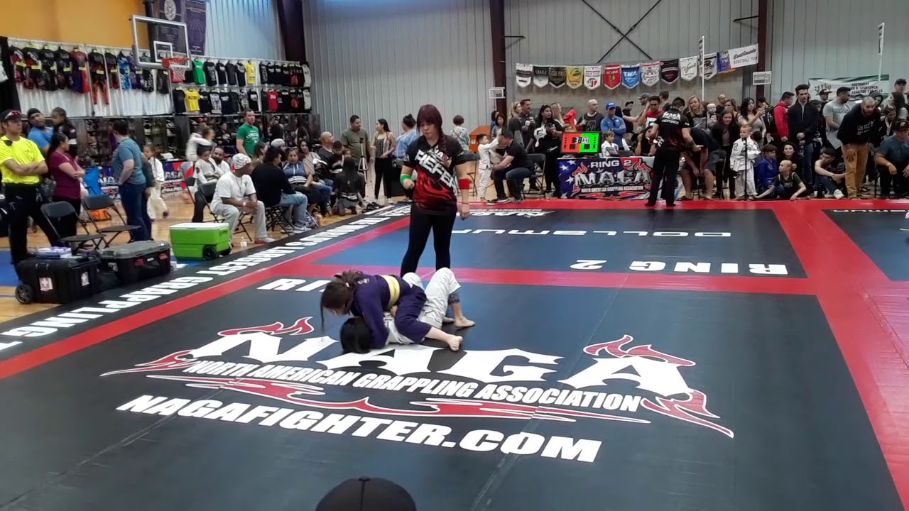 Jennifer Naga fight - YouTube