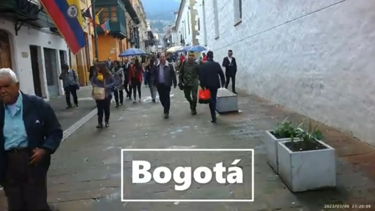 THE CURRENT SAD REALITY OF BOGOTA, COLOMBIA'S FINANCIAL CRISIS - YouTube