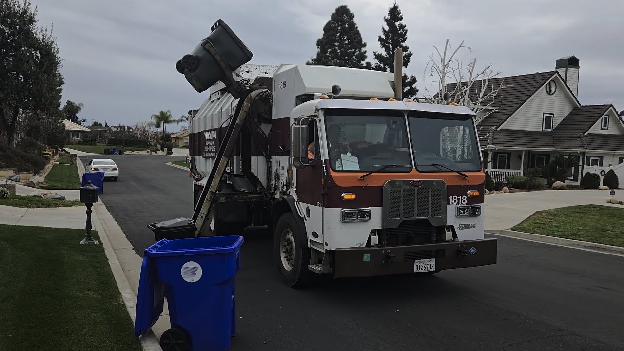 Filming Garbage Trucks On My New Samsung Galaxy S24 | Peterbilt 320 ...