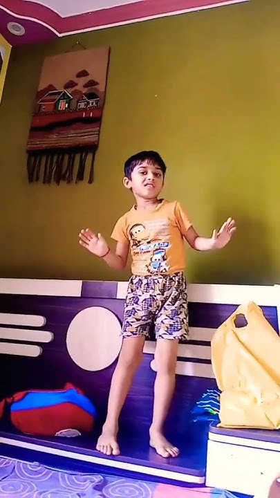 hanste hanste kat jaye raste - YouTube