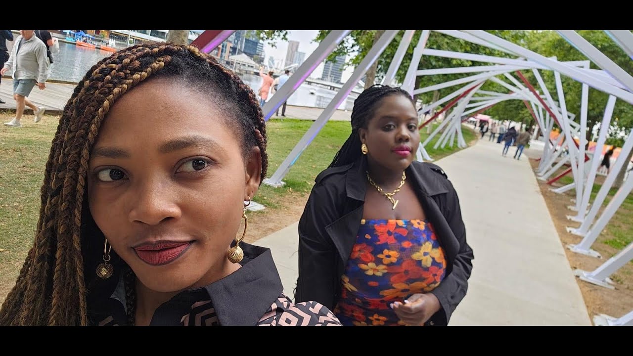 2 Social Workers and a Mic: What is Social Work? - YouTube