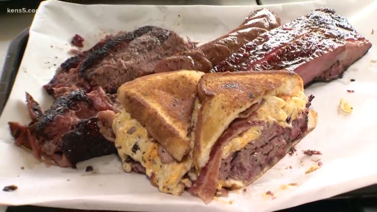 Neighborhood Eats: Nelson's BBQ taste test - YouTube