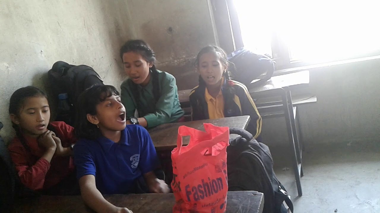 Six class student singing song ma raja banxu timro timi mero rani - YouTube