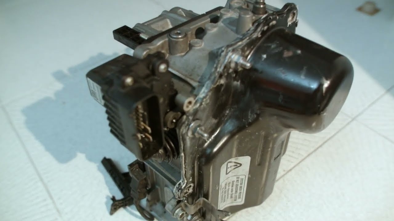 DSG 7 mechatronic DQ200 temic reading with Kess - YouTube