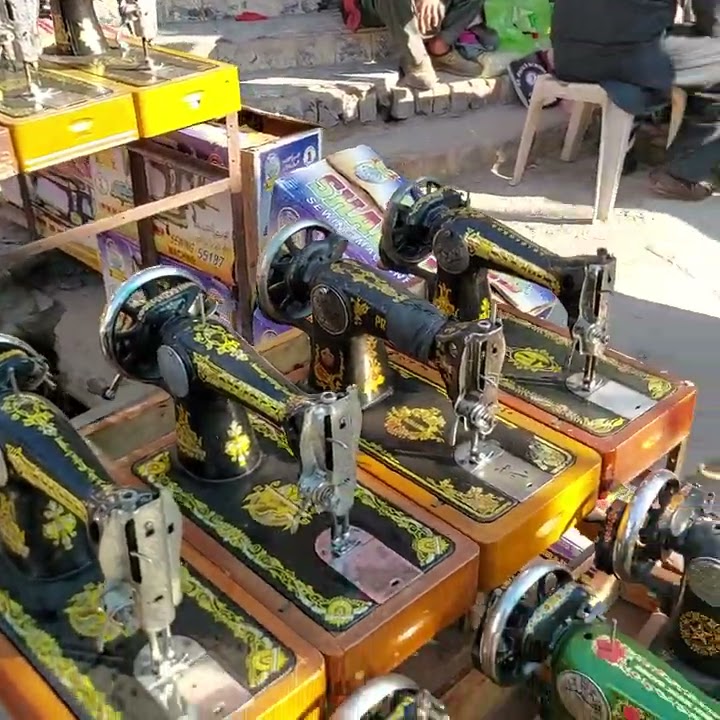 Swabi City, Amazing Bazaar, classic sewing machines. KPK, Pakistan ...